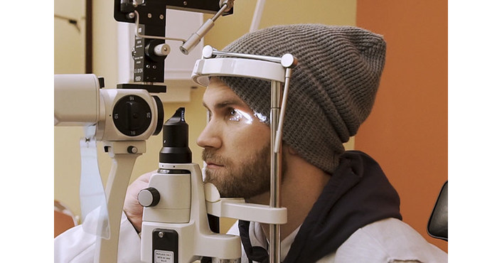 Johnson & Johnson Vision Announces Availability of ACUVUE OASYS with ...