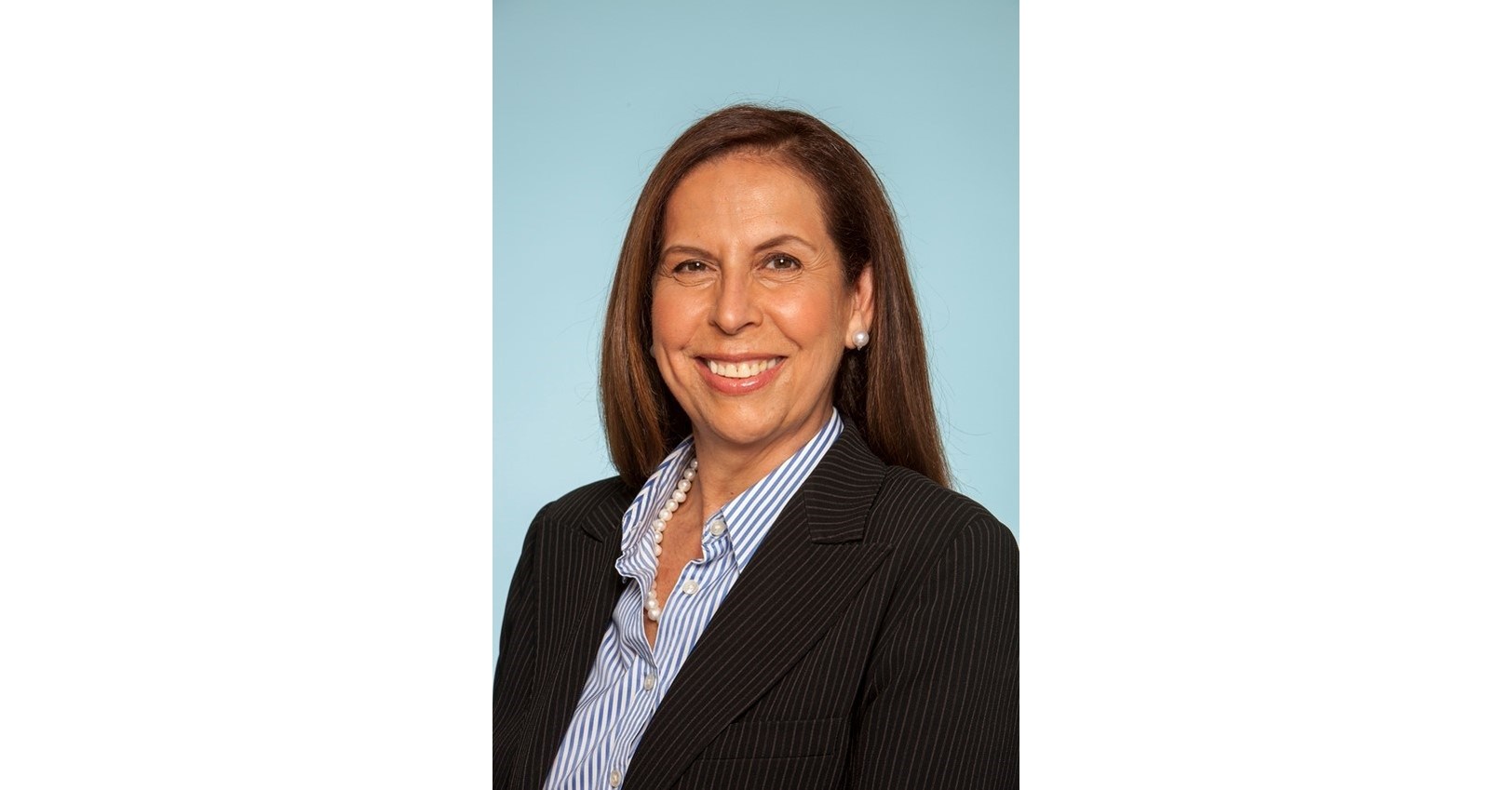 Afsaneh Beschloss and Kevin J. Maroni Join National Geographic Society ...