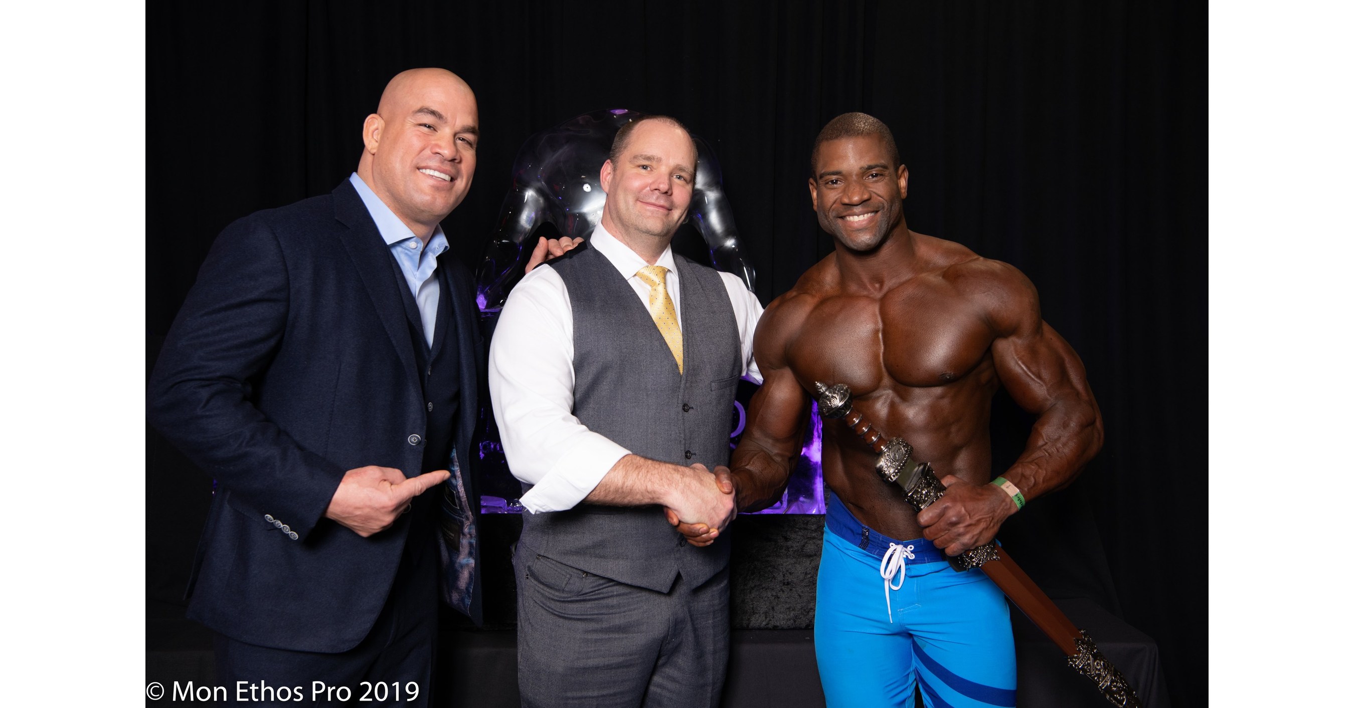 Mon Ethos Pro Athlete Xavisus Gayden wins IFBB Governors Cup ...