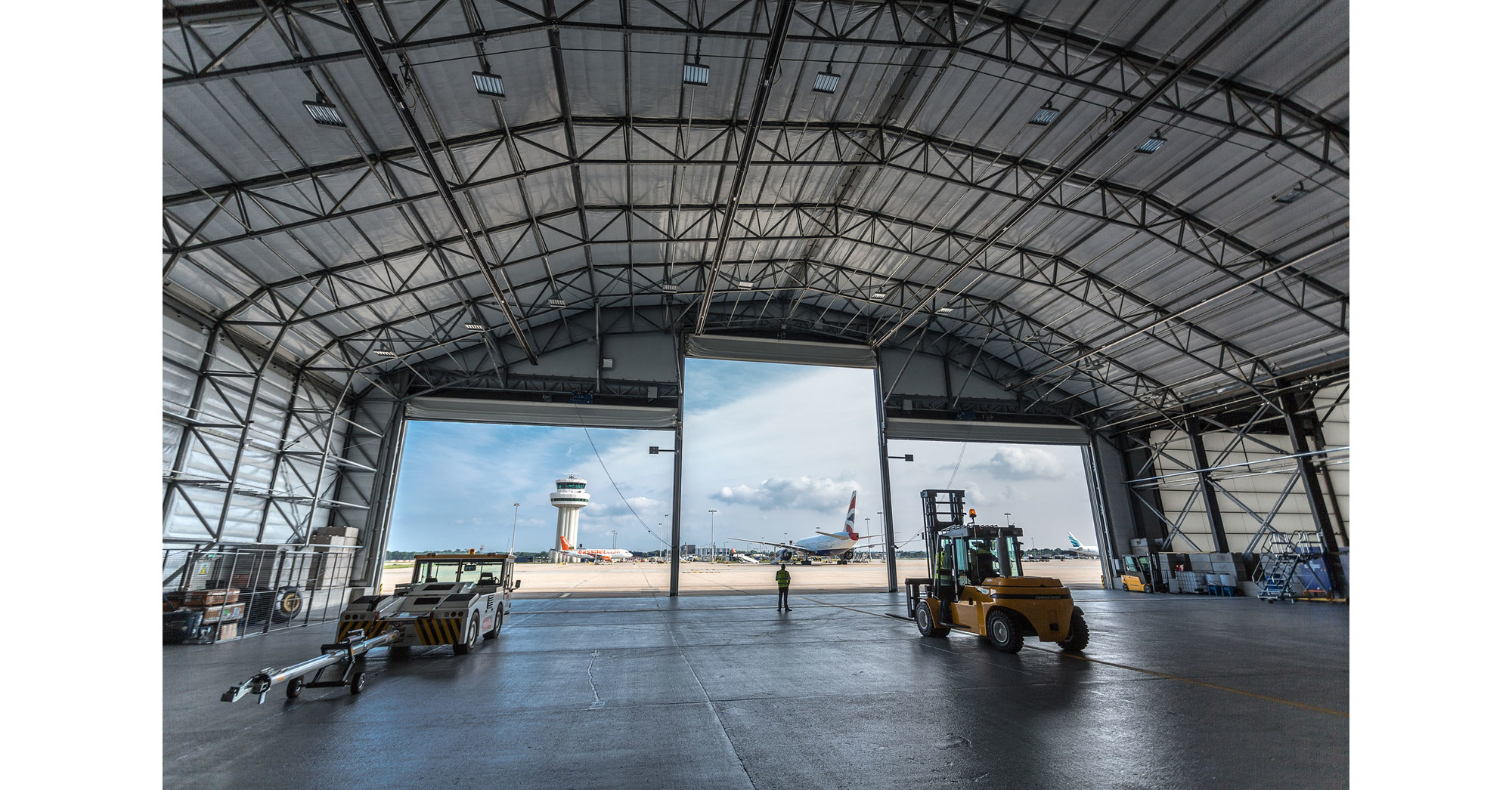 HANGAR DESIGN: Flexible solutions support easy and rapid construction