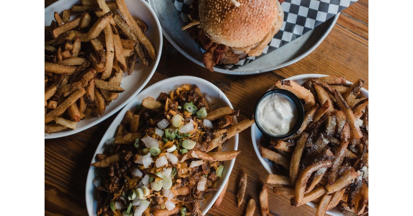 Toronto's iconic Loose Moose turns 30, unveils refreshed interior and ...