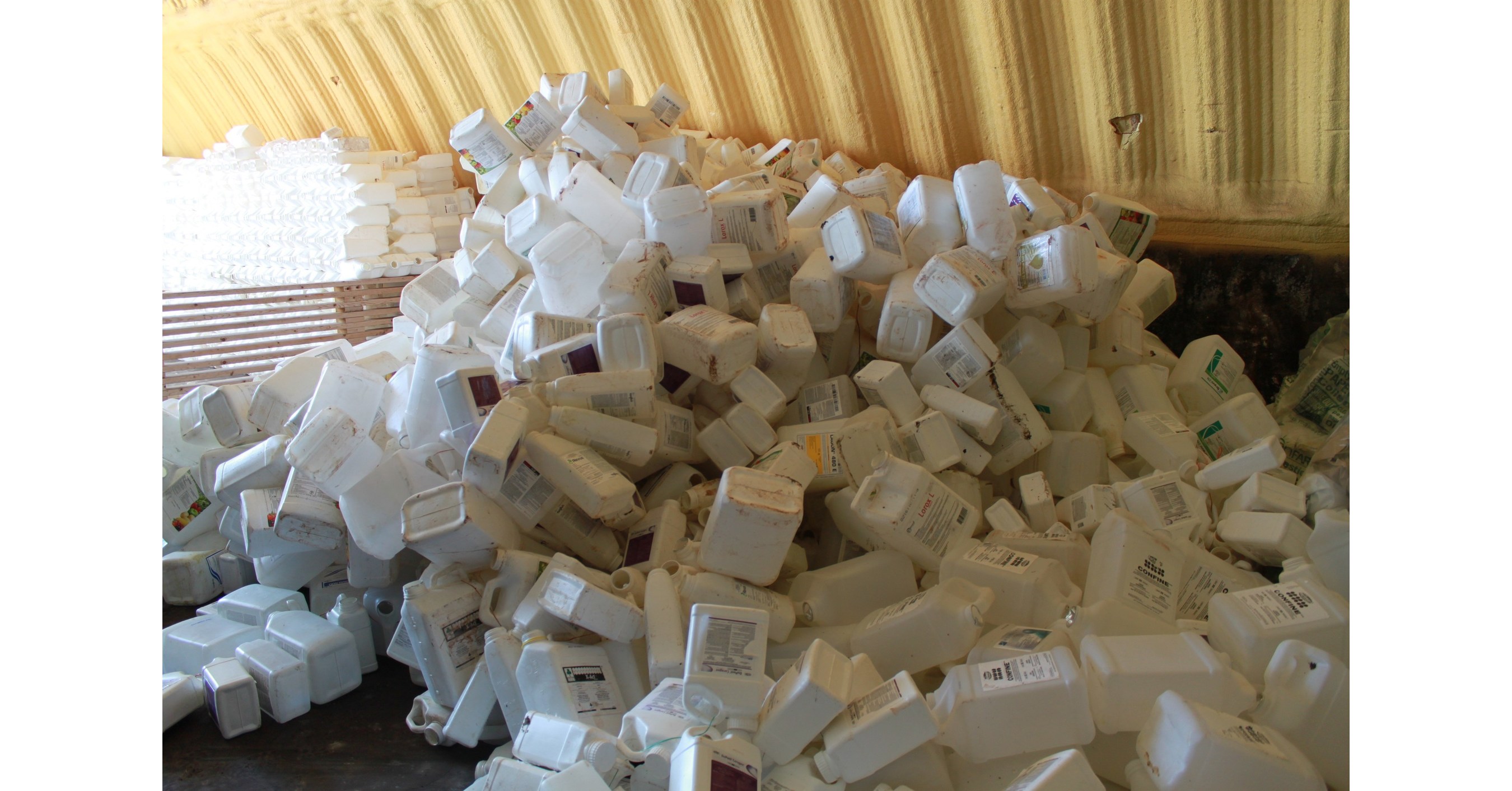 Cleanfarms Calling for Farmers to Recycle 100% of Plastic Ag Jugs to ...