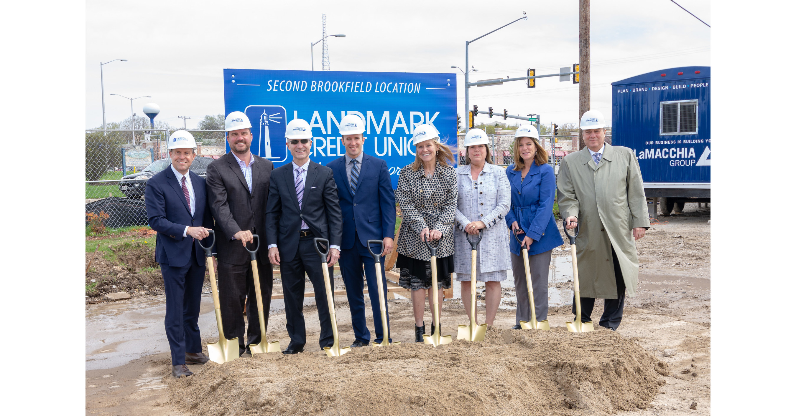 Landmark Credit Union Celebrates Groundbreaking For New Brookfield ...