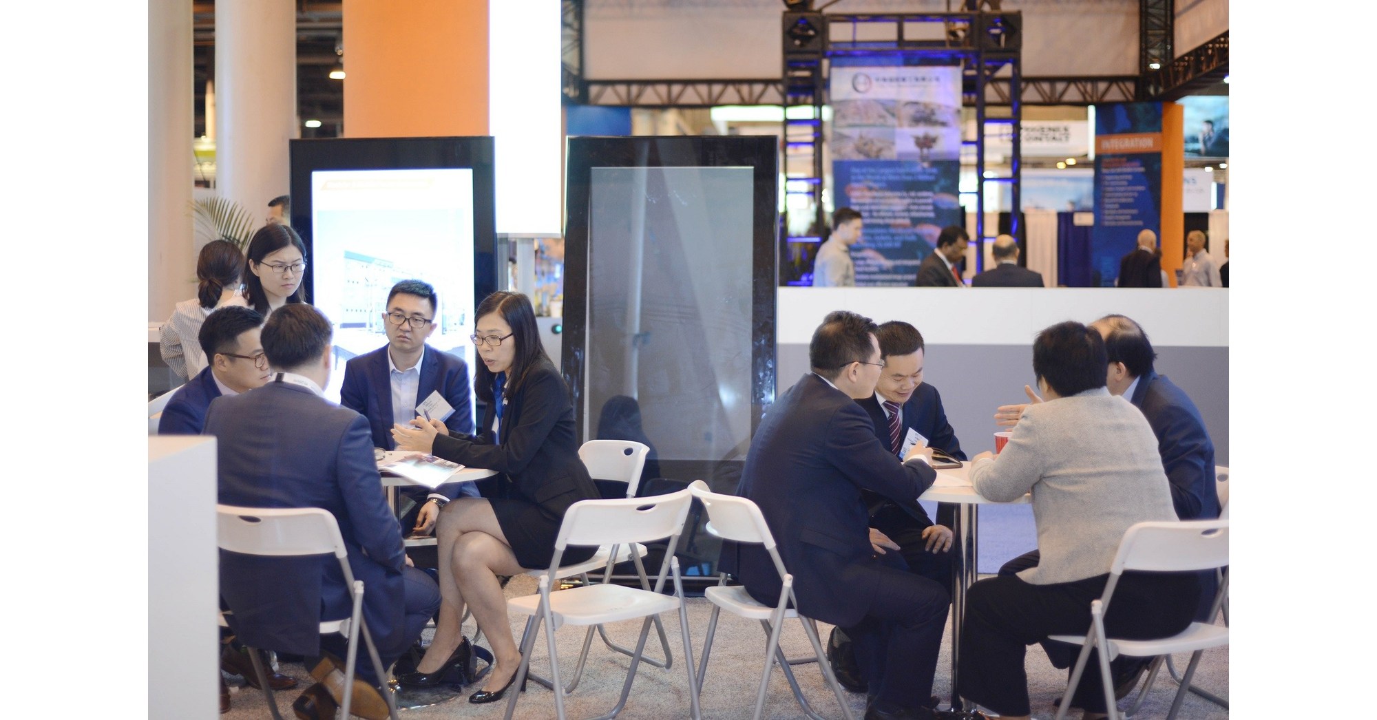 Honghua Group participates in the 2019 OTC with world's first all ...