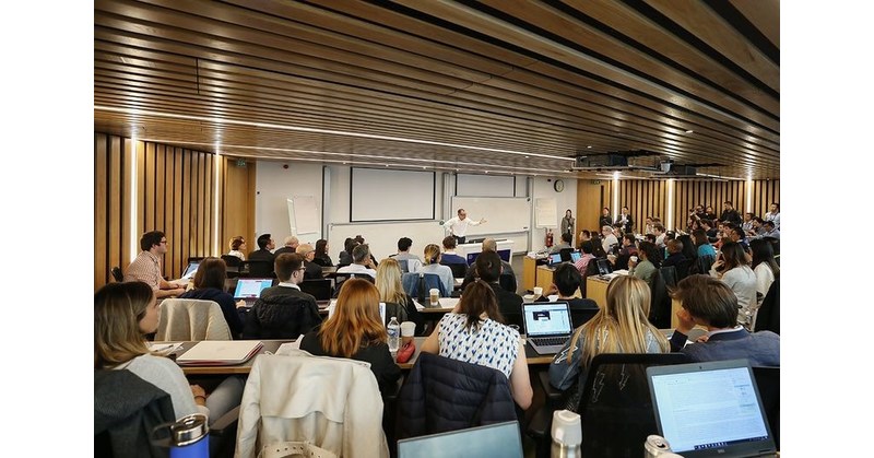 LBS Case Study: Innovation and Agility at Tencent's WeChat