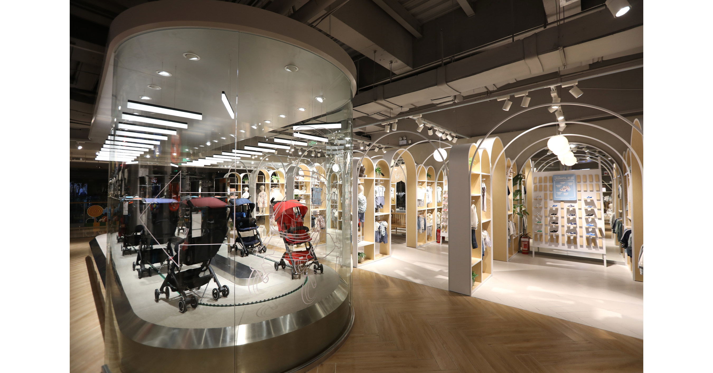 Goodbaby Global Flagship Stores Opened in Chengdu