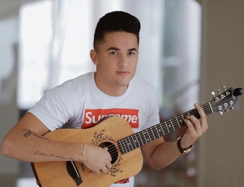 Junior Gomes, compositor cearense, vira referência nacional na música sertaneja