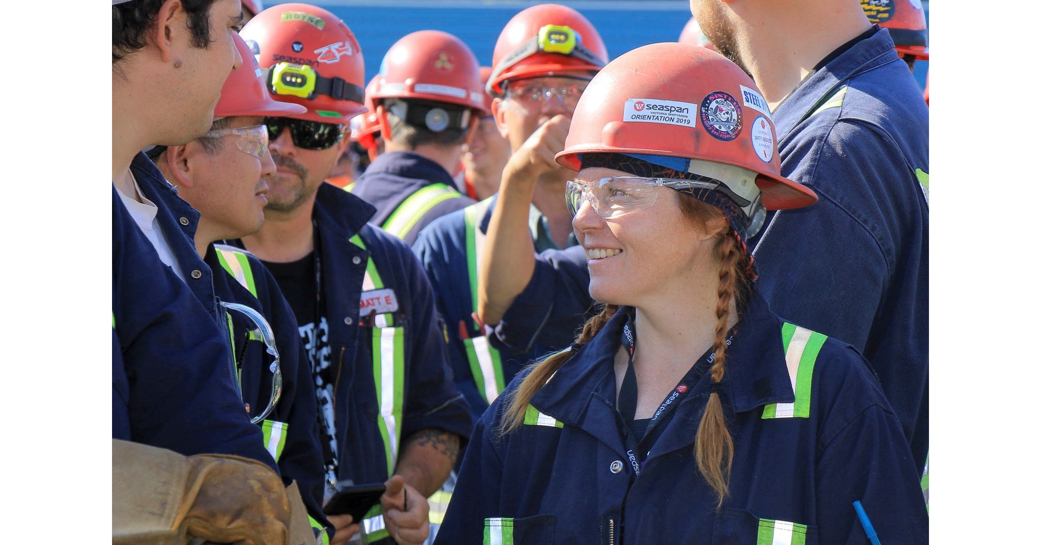 Victoria Shipyards signs contract to maintain Canada's West Coast-based ...