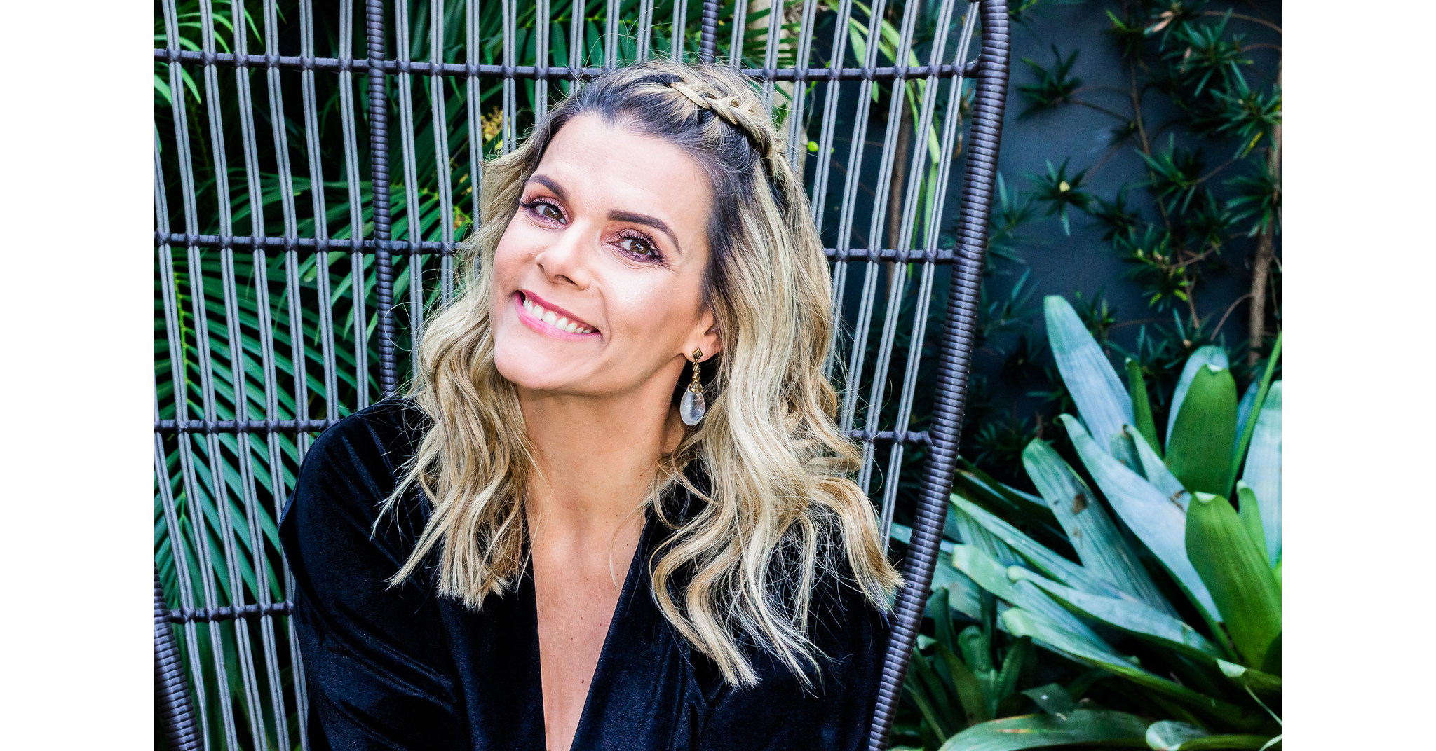 Empresária paulista Gabriela Mello é pioneira em Micropigmentação e ...
