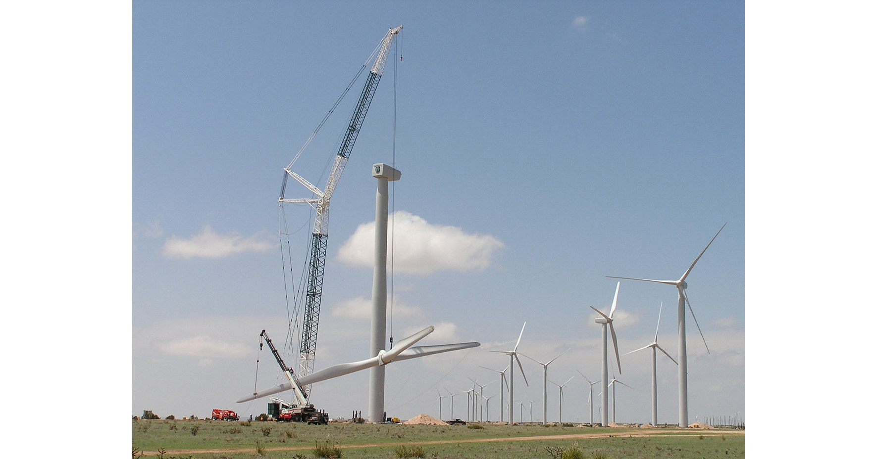 TECSIS Announces Replacement Blades for Old and New Wind Turbine Models