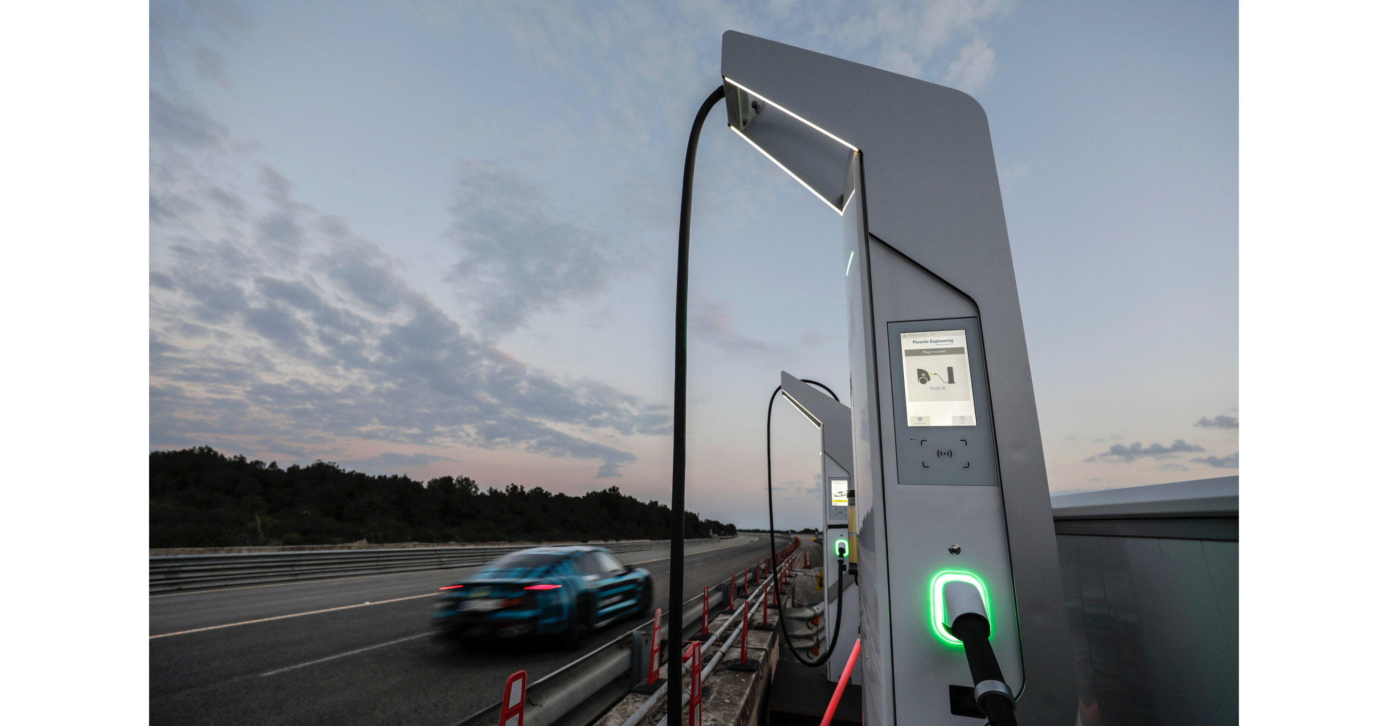 Taycan prototype convinces at endurance track run in Nardo